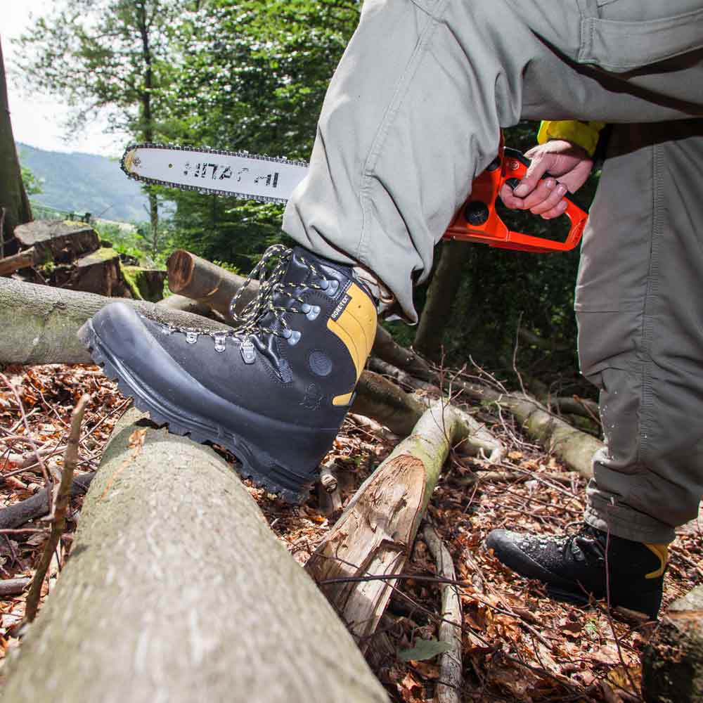 Protector Alpin – Profi-Schnittschutzstiefel mit Schnittschutzkl. 3